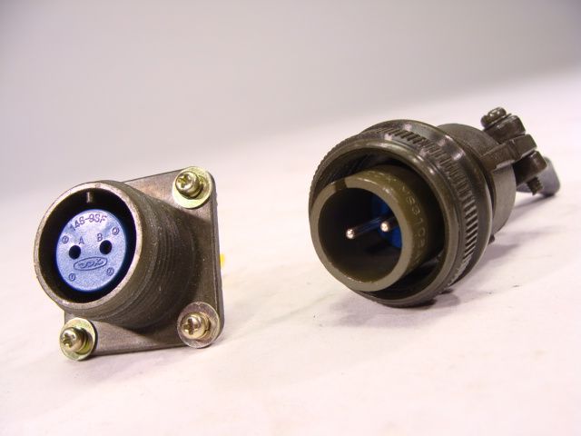 DDK Amphenol Mil-Spec 2-Pin Circular Bulkhead Connector MS3106A14S ... DDK Amphenol Mil-Spec 2-Pin Circular Bulkhead Connector MS3106A14S ...
