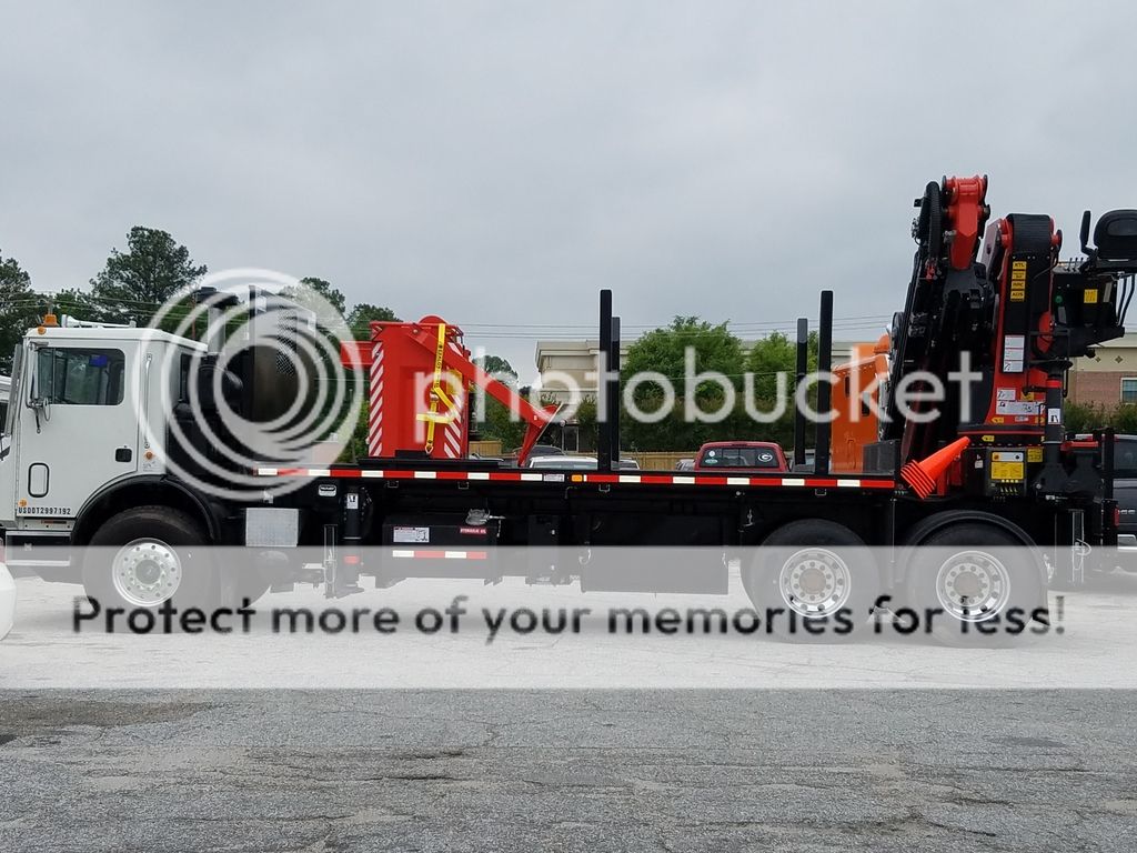 Palfleet "Tree-Mek" | The BuzzBoard