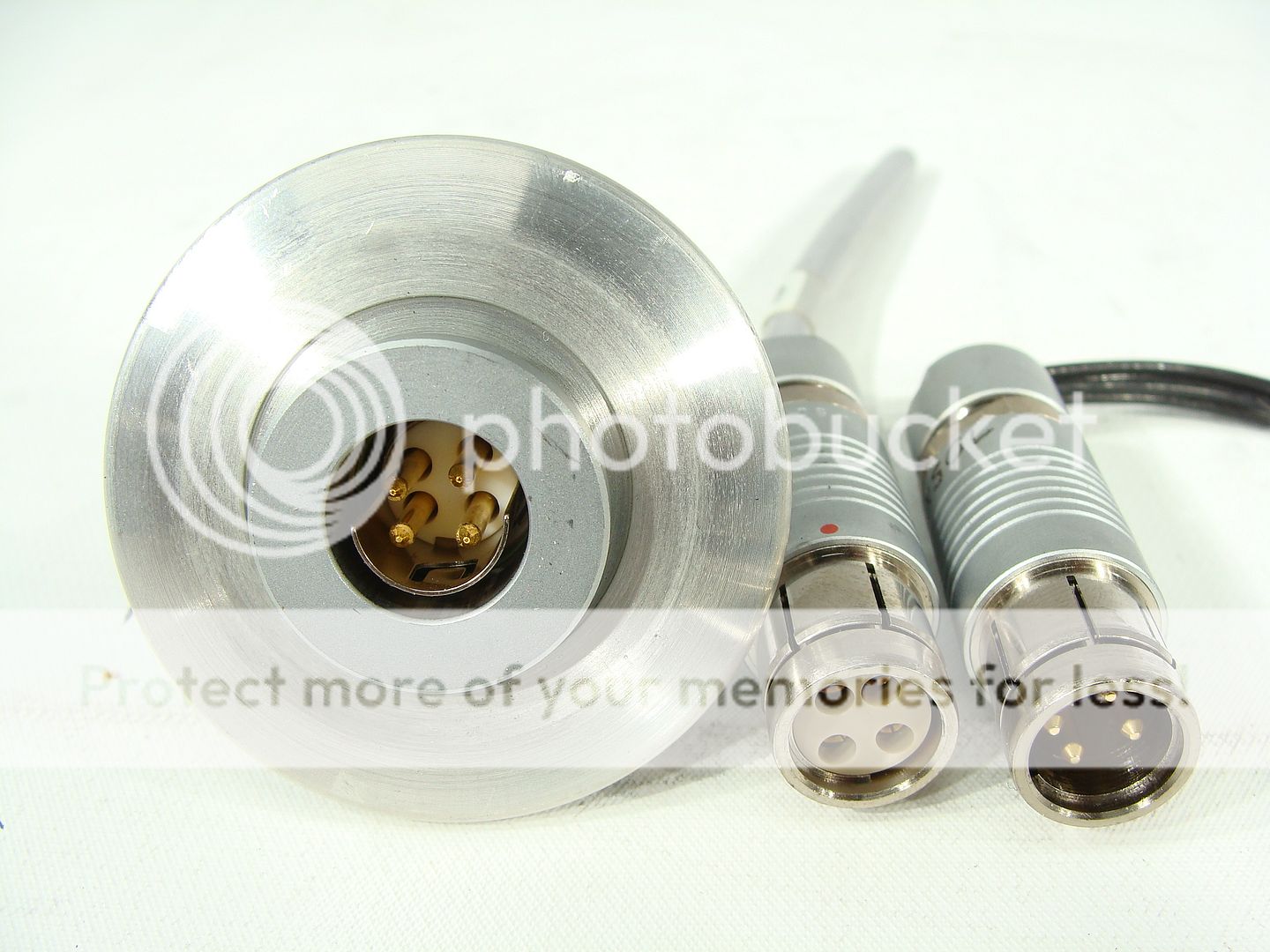 Fischer Core Series High Vacuum Feedthrough Circular Connector 12-Pin W ...