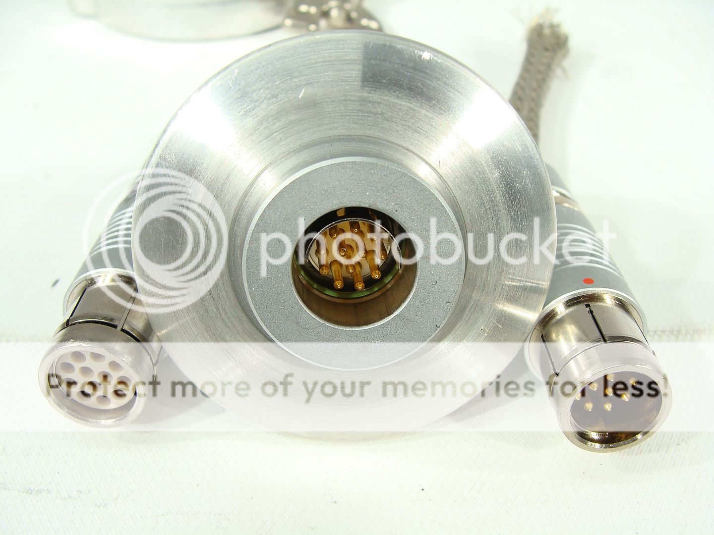 Fischer Core Series High Vacuum Feedthrough Circular Connector 12-Pin W ...