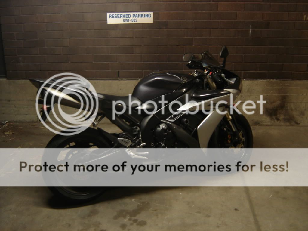 2004 Yamaha Yzf-r1 , Black/grey, 11000kms Only - For Sale (Private ...