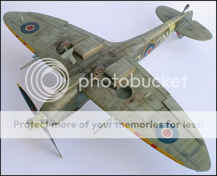 Spitfire Mk IX, No 341 Squadron, 1943. - Ready for Inspection ...